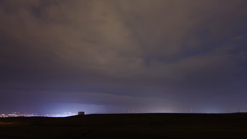 Downbursts Galore. Precipitation Falling Into Very Dry Air Creates Wild ...